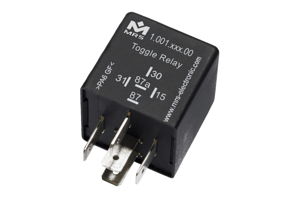 Compact Toggle Relay M1 housing, 24V