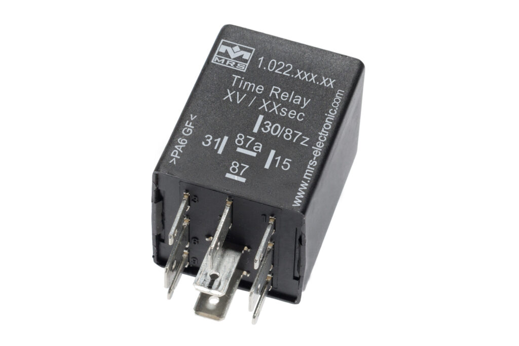 Adjustable time relays with switch off delay 12V